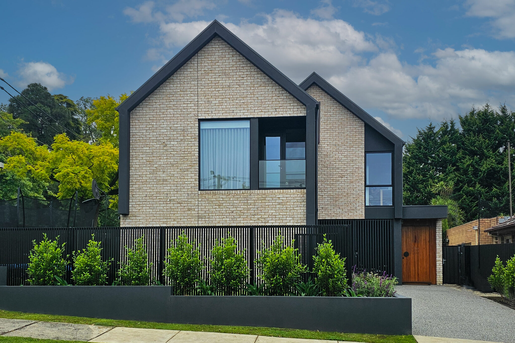 complex corner block home rosanna - Destination Living