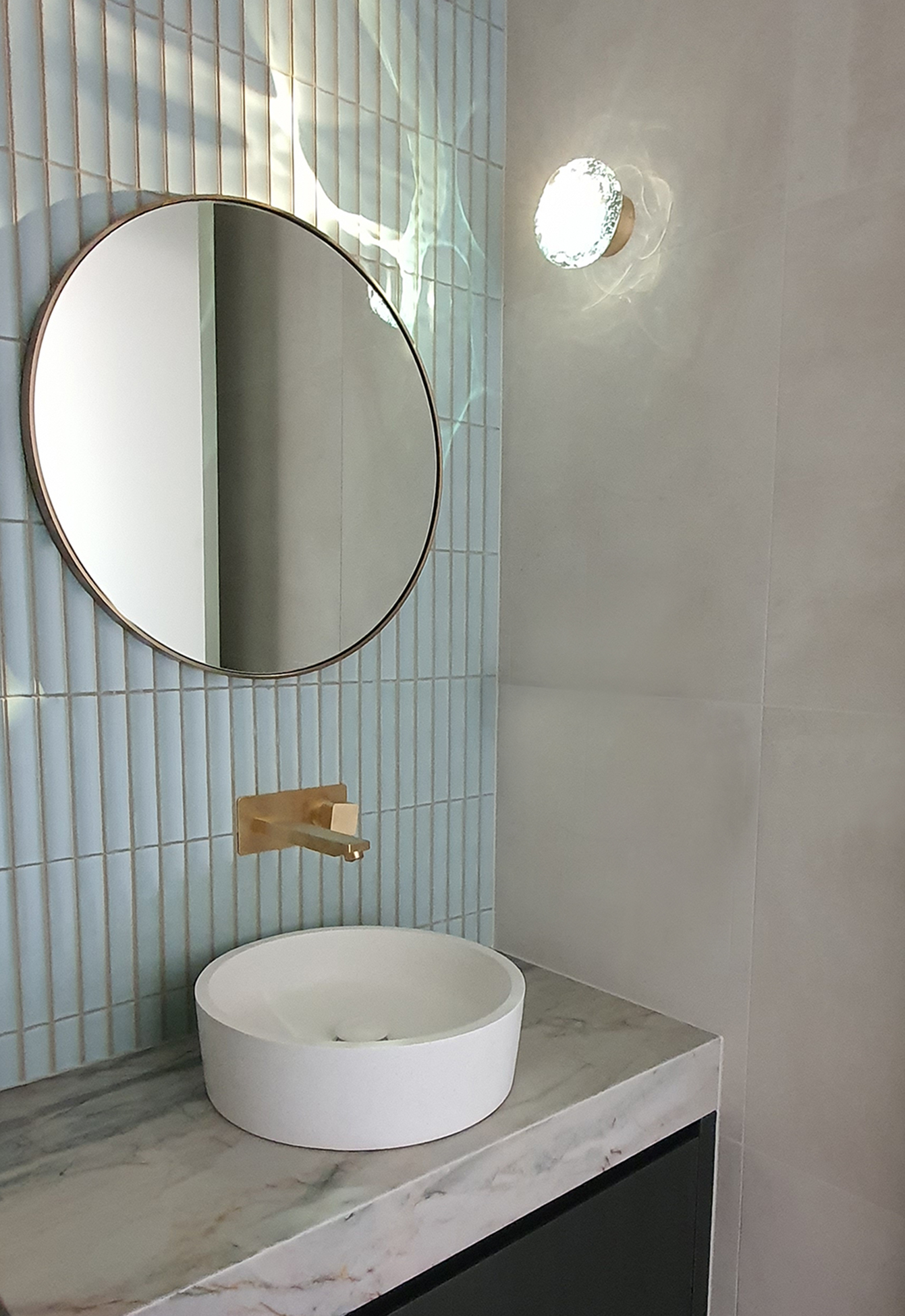 Design Tips, Tricks And Ideas For The Perfect Powder Room